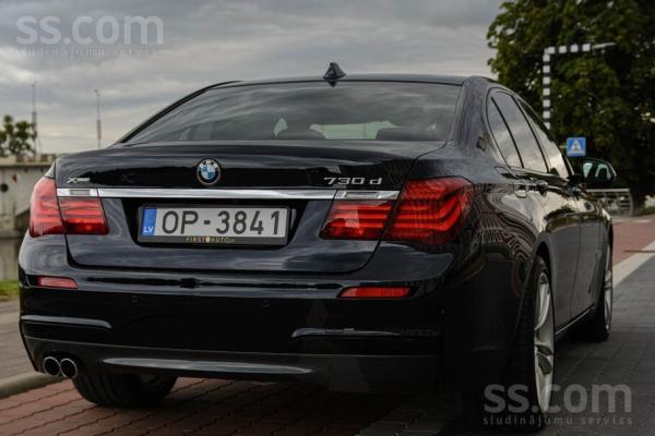 Zils BMW 730 2014 Jelgava, ar dzinēja tilpumu 3.00 L un nobraukumu 210 tūkst. km par 15650 €, foto 2 vietnē AUTOMOTO.COM.LV