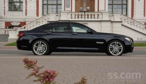 Zils BMW 730 2014 Jelgava, ar dzinēja tilpumu 3.00 L un nobraukumu 210 tūkst. km par 15650 €, foto 7 vietnē AUTOMOTO.COM.LV