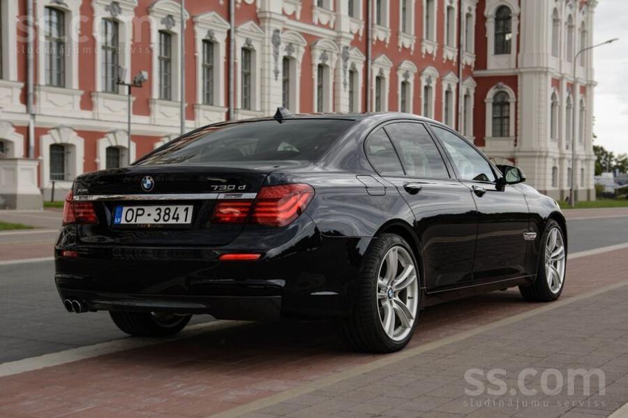 Zils BMW 730 2014 Jelgava, ar dzinēja tilpumu 3.00 L un nobraukumu 210 tūkst. km par 15650 €, foto 10 vietnē AUTOMOTO.COM.LV