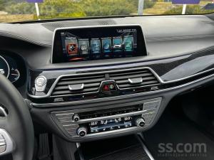 Zils BMW 730 2015 Rīga, ar dzinēja tilpumu 3.00 L un nobraukumu 270 tūkst. km par 22000 €, foto 9 vietnē AUTOMOTO.COM.LV