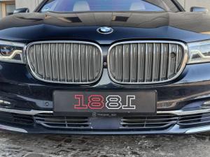 Blue BMW 730 2016 in Riga, with an engine capacity of 3.00 L and mileage of 200 thousand km for 12500 €, photo 13 on AUTOMOTO.COM.LV