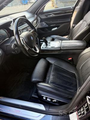 Zils BMW 730 2016 Rīga, ar dzinēja tilpumu 3.00 L un nobraukumu 167 tūkst. km par 26700 €, foto 5 vietnē AUTOMOTO.COM.LV