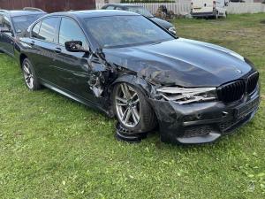 Синий БМВ 730 2017 в Каунас, объемом двигателя 3.00 л и пробегом 285 тыс. км за 14500 €, фото 8 на AUTOMOTO.COM.LV