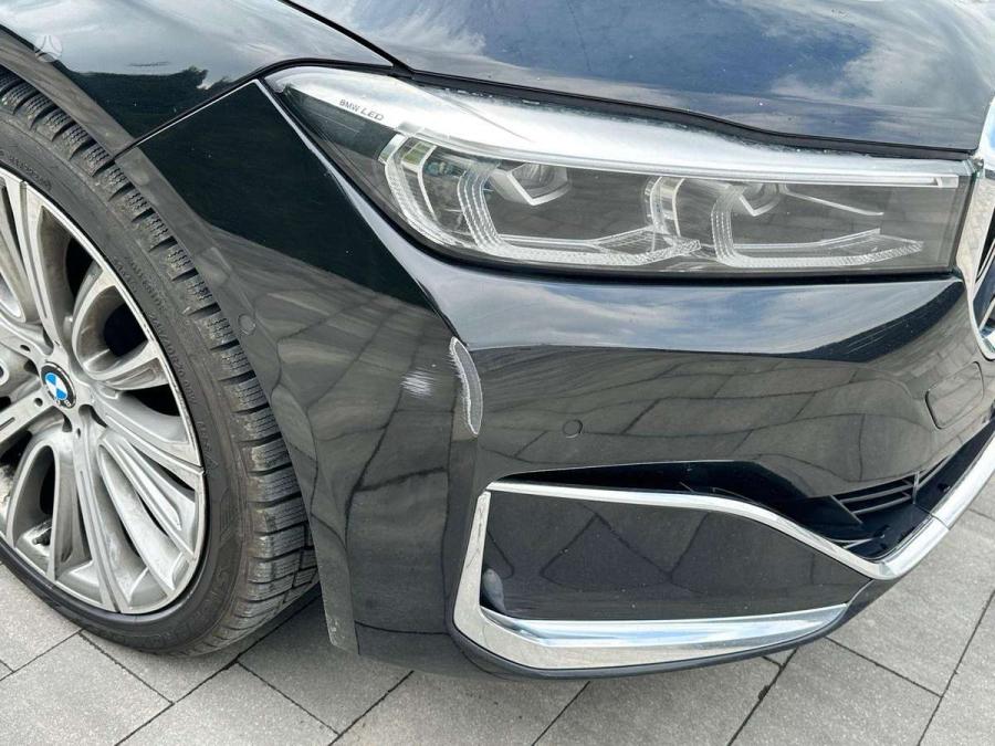 Blue BMW 730 2020 in Kaunas, with an engine capacity of 2.99 L and mileage of 246 thousand km for 45899 €, photo 6 on AUTOMOTO.COM.LV