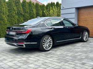 Blue BMW 730 2020 in Kaunas, with an engine capacity of 2.99 L and mileage of 246 thousand km for 45899 €, photo 7 on AUTOMOTO.COM.LV