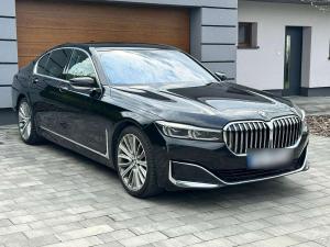 Blue BMW 730 2020 in Kaunas, with an engine capacity of 2.99 L and mileage of 246 thousand km for 45899 €, photo 9 on AUTOMOTO.COM.LV