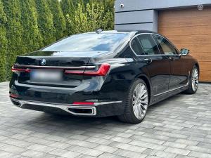 Blue BMW 730 2020 in Kaunas, with an engine capacity of 2.99 L and mileage of 246 thousand km for 45899 €, photo 21 on AUTOMOTO.COM.LV