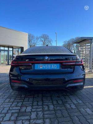 Zils BMW 730 2021 Marijampole, ar dzinēja tilpumu 2.99 L un nobraukumu 293 tūkst. km par 37950 €, foto 5 vietnē AUTOMOTO.COM.LV