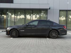 Brown BMW 730 2011 in Vilnius, with an engine capacity of 2.99 L and mileage of 364 thousand km for 5900 €, photo 8 on AUTOMOTO.COM.LV