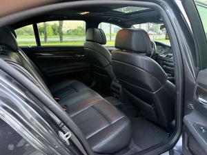 Brown BMW 730 2011 in Vilnius, with an engine capacity of 2.99 L and mileage of 364 thousand km for 5900 €, photo 15 on AUTOMOTO.COM.LV