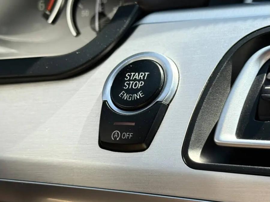 Brūns BMW 730 2015 Rīga, ar dzinēja tilpumu 3.00 L un nobraukumu 237 tūkst. km par 18900 €, foto 29 vietnē AUTOMOTO.COM.LV