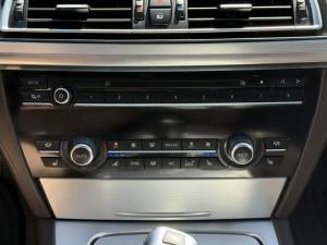 Brūns BMW 730 2015 Rīga, ar dzinēja tilpumu 3.00 L un nobraukumu 237 tūkst. km par 18900 €, foto 32 vietnē AUTOMOTO.COM.LV