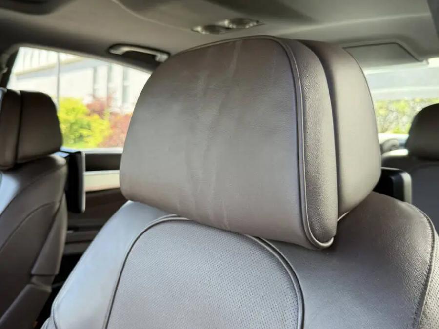 Brūns BMW 730 2015 Rīga, ar dzinēja tilpumu 3.00 L un nobraukumu 237 tūkst. km par 18900 €, foto 50 vietnē AUTOMOTO.COM.LV