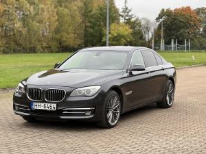 Brūns BMW 730 2015 Rīga, ar dzinēja tilpumu 3.00 L un nobraukumu 295 tūkst. km par 11900 €, foto 1 vietnē AUTOMOTO.COM.LV