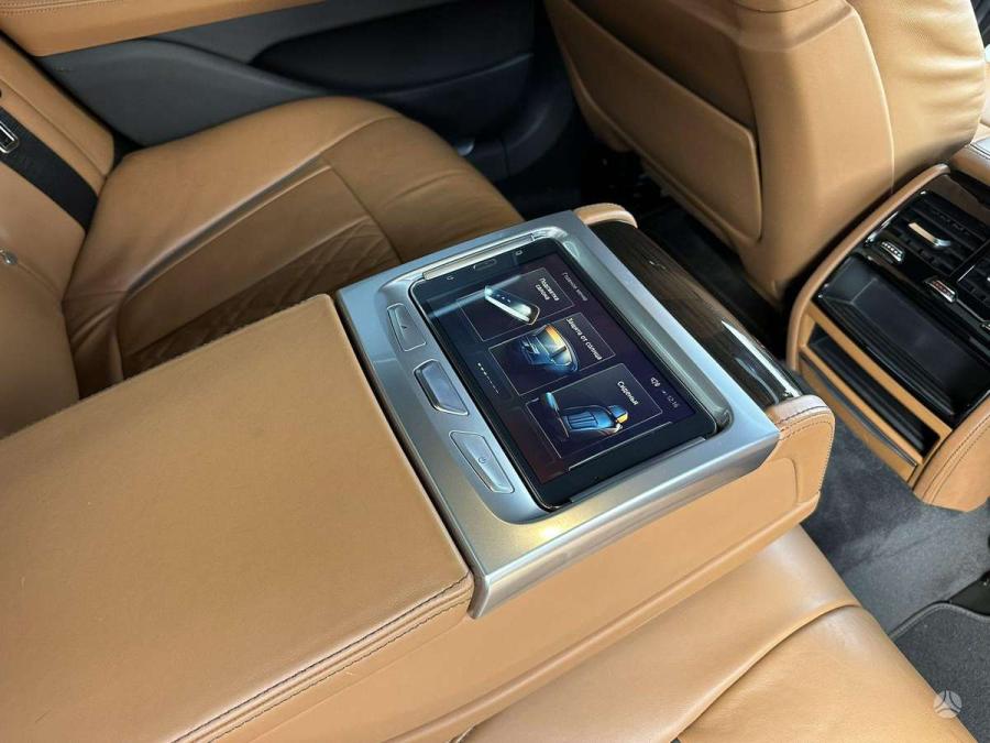 Brūns BMW 730 2017 Viļņa, ar dzinēja tilpumu 2.99 L un nobraukumu 199 tūkst. km par 22850 €, foto 15 vietnē AUTOMOTO.COM.LV