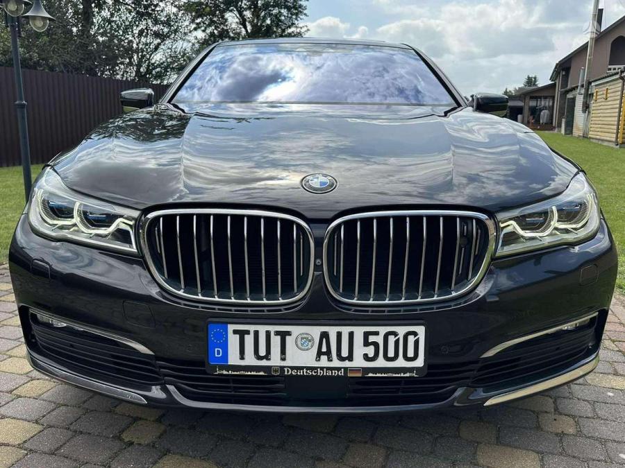 Brūns BMW 730 2017 Viļņa, ar dzinēja tilpumu 2.99 L un nobraukumu 199 tūkst. km par 22850 €, foto 21 vietnē AUTOMOTO.COM.LV