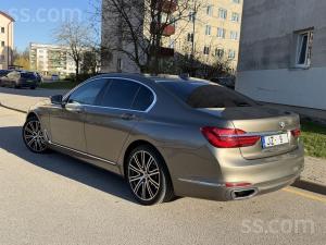 Brown BMW 730 2018 in Ogre, with an engine capacity of 3.00 L and mileage of 165 thousand km for 27700 €, photo 19 on AUTOMOTO.COM.LV