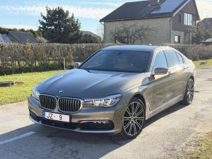 Brown BMW 730 2018 in Ogre, with an engine capacity of 3.00 L and mileage of 165 thousand km for 27700 €, photo 25 on AUTOMOTO.COM.LV