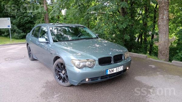 Green BMW 730 2002 in Jekabpils, with an engine capacity of 3.00 L and mileage of 517 thousand km for 1990 €, photo 1 on AUTOMOTO.COM.LV