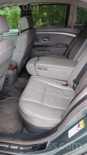 Green BMW 730 2002 in Jekabpils, with an engine capacity of 3.00 L and mileage of 517 thousand km for 1990 €, photo 10 on AUTOMOTO.COM.LV