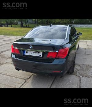Zaļš BMW 730 2009 Rīga, ar dzinēja tilpumu 3.00 L un nobraukumu 360 tūkst. km par 9800 €, foto 16 vietnē AUTOMOTO.COM.LV