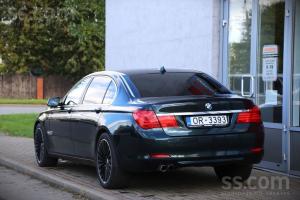Zaļš BMW 730 2009 Rīga, ar dzinēja tilpumu 3.00 L un nobraukumu 371 tūkst. km par 7995 €, foto 6 vietnē AUTOMOTO.COM.LV