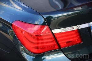 Zaļš BMW 730 2009 Rīga, ar dzinēja tilpumu 3.00 L un nobraukumu 371 tūkst. km par 7995 €, foto 8 vietnē AUTOMOTO.COM.LV