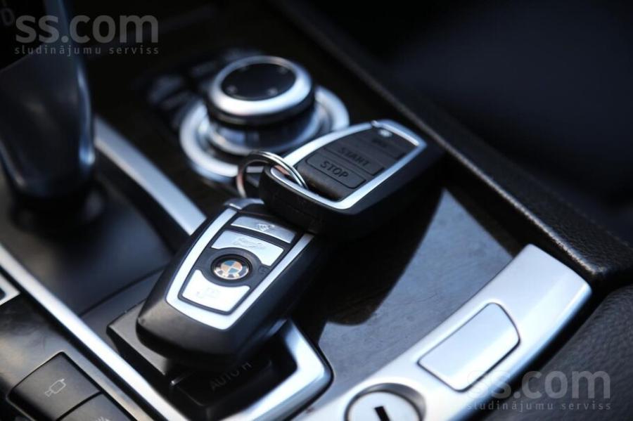 Zaļš BMW 730 2009 Rīga, ar dzinēja tilpumu 3.00 L un nobraukumu 371 tūkst. km par 7995 €, foto 27 vietnē AUTOMOTO.COM.LV