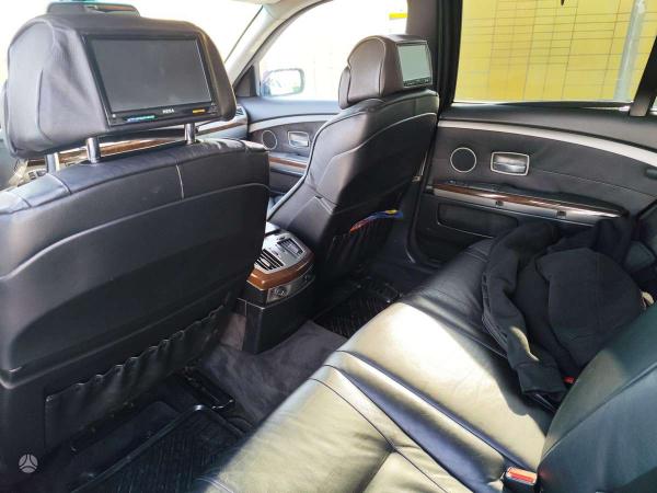 BMW 730 2004 Kauņa vietnē Pelēks BMW 730 2004 Kauņa, ar dzinēja tilpumu 3.00 L un nobraukumu 347 tūkst. km par 2600 €, foto 11 vietnē AUTOMOTO.COM.LV