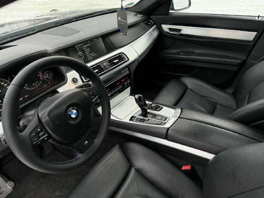 Grey BMW 730 2011 in Siauliai, with an engine capacity of 3.00 L and mileage of 327 thousand km for 10500 €, photo 14 on AUTOMOTO.COM.LV