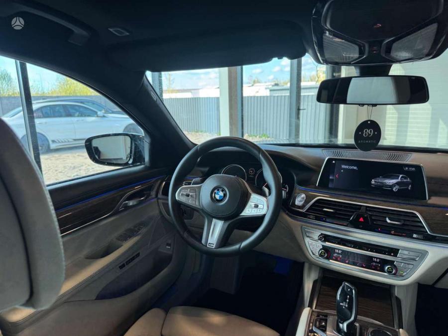 Grey BMW 730 2016 in Kaunas, with an engine capacity of 0.00 L and mileage of 180 thousand km for 27700 €, photo 22 on AUTOMOTO.COM.LV