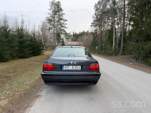 Pelēks BMW 730 1999 Rīga, ar dzinēja tilpumu 3.00 L un nobraukumu 355 tūkst. km par 7500 €, foto 6 vietnē AUTOMOTO.COM.LV