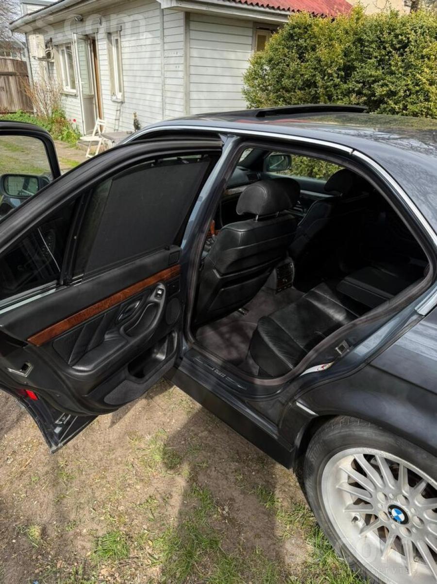 Pelēks BMW 730 1999 Rīga, ar dzinēja tilpumu 3.00 L un nobraukumu 355 tūkst. km par 7500 €, foto 11 vietnē AUTOMOTO.COM.LV