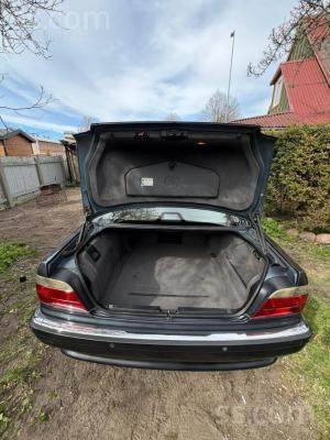 Pelēks BMW 730 1999 Rīga, ar dzinēja tilpumu 3.00 L un nobraukumu 355 tūkst. km par 7500 €, foto 15 vietnē AUTOMOTO.COM.LV