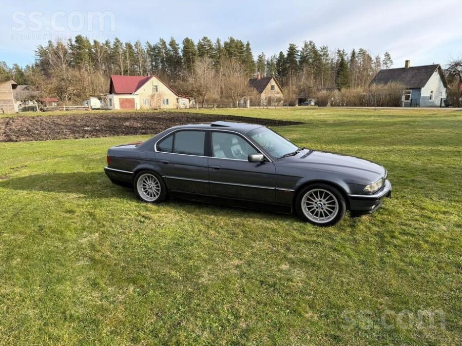Pelēks BMW 730 1999 Rīga, ar dzinēja tilpumu 3.00 L un nobraukumu 355 tūkst. km par 7500 €, foto 19 vietnē AUTOMOTO.COM.LV