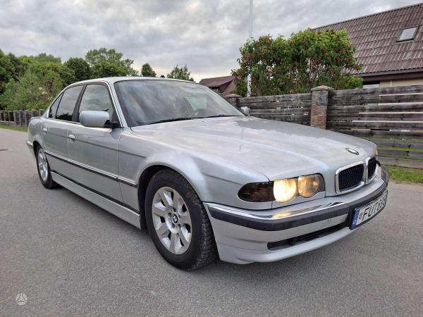Grey BMW 730 1999 in Kretinga, with an engine capacity of 2.93 L and mileage of 390 thousand km for 3200 €, photo 2 on AUTOMOTO.COM.LV