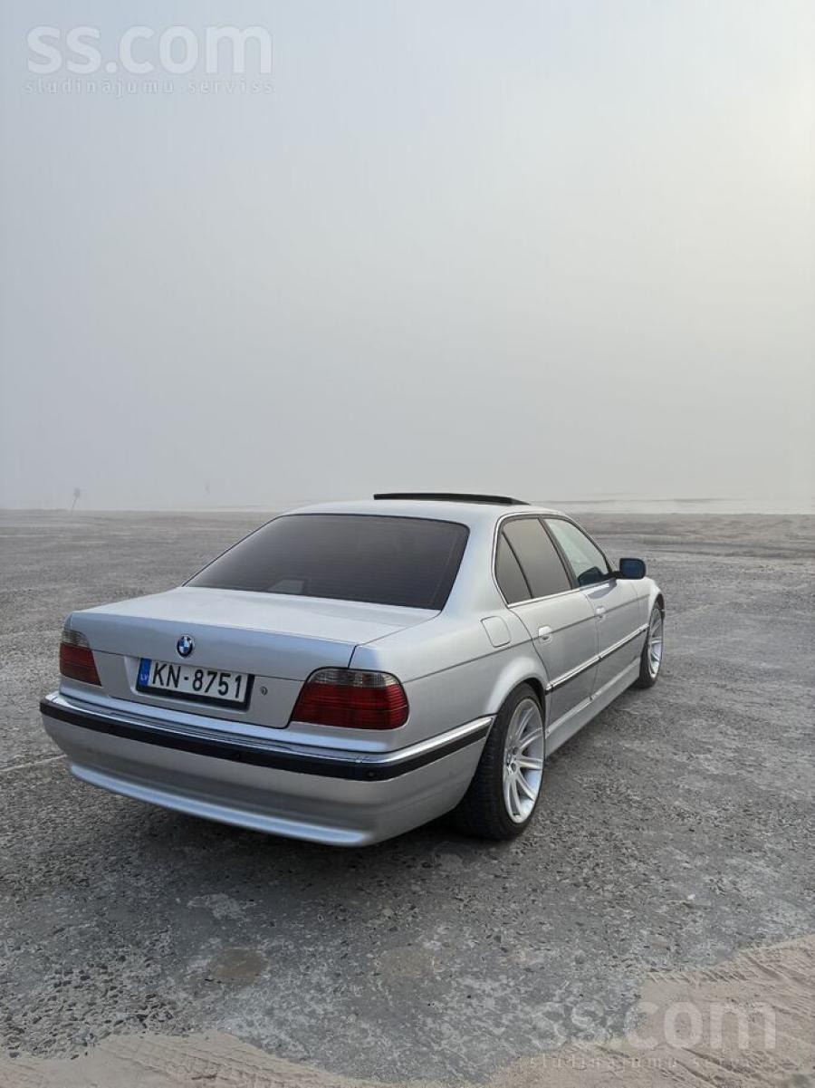 Grey BMW 730 2000 in Liepaja, with an engine capacity of 3.00 L and mileage of 0 thousand km for 4450 €, photo 6 on AUTOMOTO.COM.LV