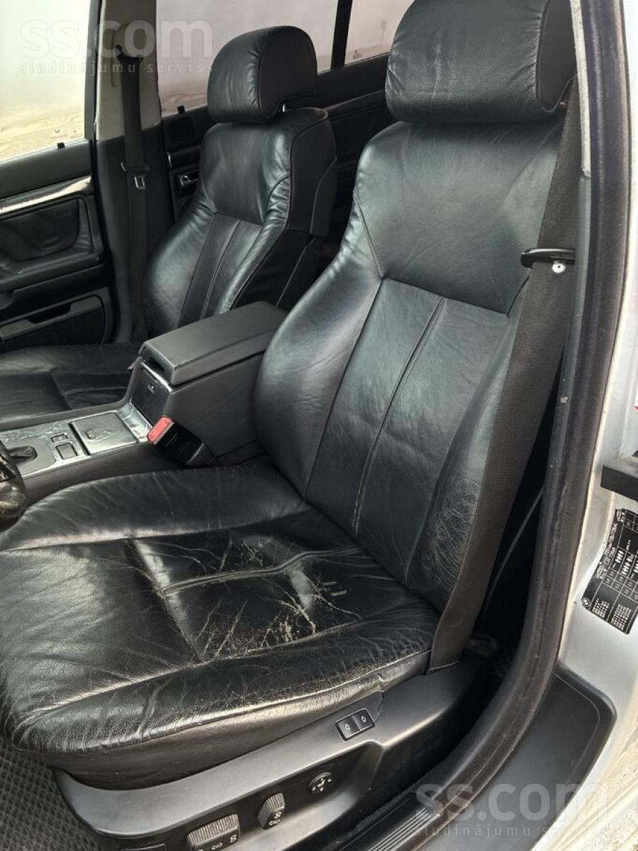 Grey BMW 730 2000 in Liepaja, with an engine capacity of 3.00 L and mileage of 0 thousand km for 4450 €, photo 14 on AUTOMOTO.COM.LV