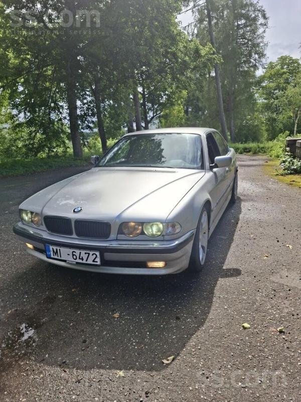 Pelēks BMW 730 2000 Madona, ar dzinēja tilpumu 3.00 L un nobraukumu 430 tūkst. km par 5250 €, foto 1 vietnē AUTOMOTO.COM.LV