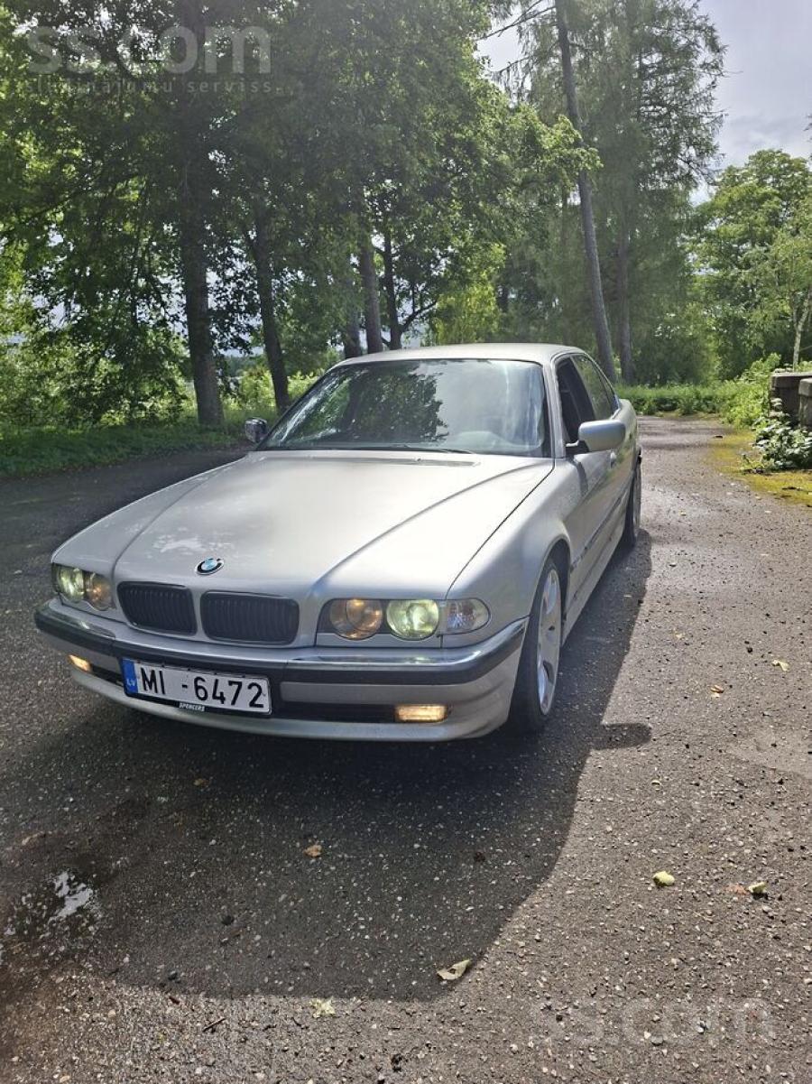 Grey BMW 730 2000 in Madona, with an engine capacity of 3.00 L and mileage of 430 thousand km for 4990 €, photo 4 on AUTOMOTO.COM.LV