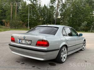 Pelēks BMW 730 2000 Madona, ar dzinēja tilpumu 3.00 L un nobraukumu 432 tūkst. km par 3700 €, foto 4 vietnē AUTOMOTO.COM.LV