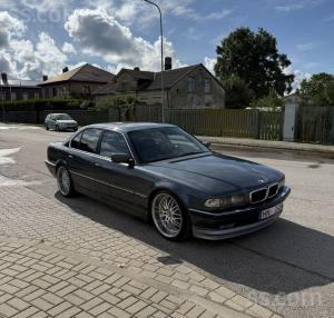 Grey BMW 730 2001 in Liepaja, with an engine capacity of 3.00 L and mileage of 414 thousand km for 4650 €, photo  on AUTOMOTO.COM.LV