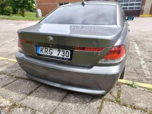 Grey BMW 730 2002 in Klaipeda, with an engine capacity of 2.99 L and mileage of 340 thousand km for 2000 €, photo 4 on AUTOMOTO.COM.LV