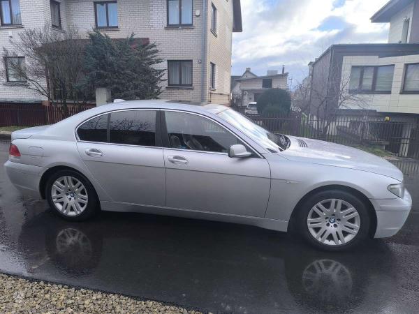 Pelēks BMW 730 2003 Kauņa, ar dzinēja tilpumu 3.00 L un nobraukumu 360 tūkst. km par 2999 €, foto 5 vietnē AUTOMOTO.COM.LV