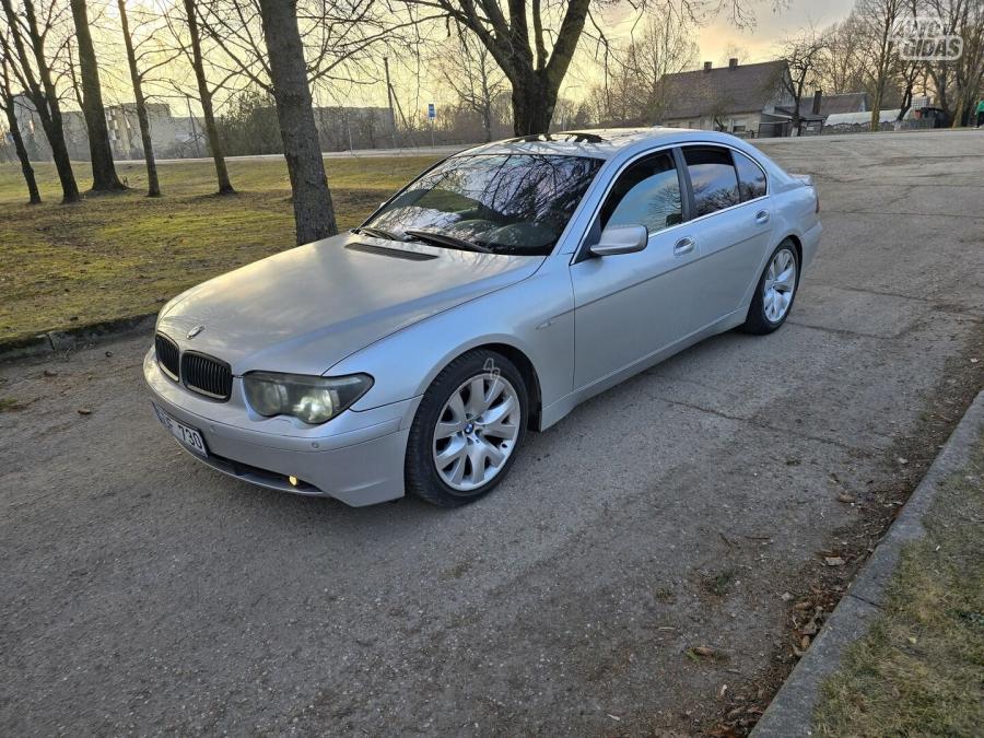 Grey BMW 730 2003 in Radviliskis, with an engine capacity of 3.00 L and mileage of 413 thousand km for 1950 €, photo 1 on AUTOMOTO.COM.LV