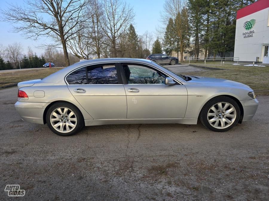 Grey BMW 730 2003 in Radviliskis, with an engine capacity of 3.00 L and mileage of 413 thousand km for 1950 €, photo 11 on AUTOMOTO.COM.LV