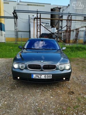 Pelēks BMW 730 2003 Viļņa, ar dzinēja tilpumu 3.00 L un nobraukumu 429 tūkst. km par 2950 €, foto  vietnē AUTOMOTO.COM.LV