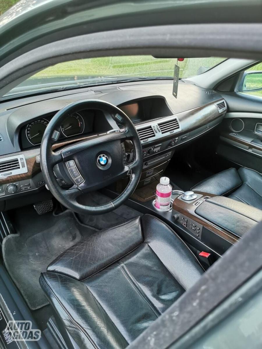 Grey BMW 730 2003 in Vilnius, with an engine capacity of 3.00 L and mileage of 429 thousand km for 2950 €, photo 10 on AUTOMOTO.COM.LV