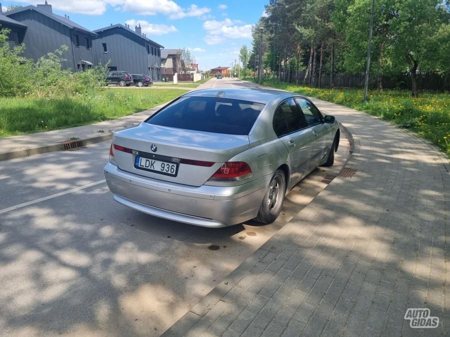 Pelēks BMW 730 2003 Kauņa, ar dzinēja tilpumu 3.00 L un nobraukumu 400 tūkst. km par 2000 €, foto 5 vietnē AUTOMOTO.COM.LV