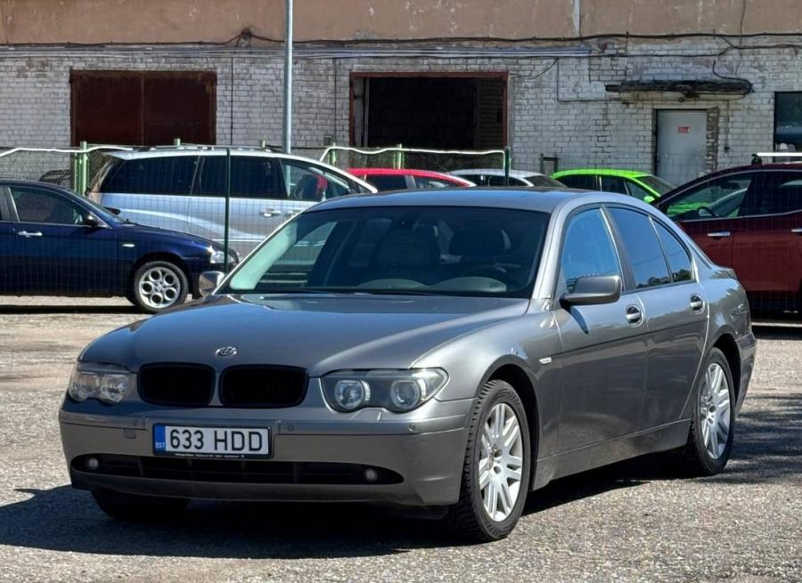 Grey BMW 730 2003 in Narva, with an engine capacity of 3.00 L and mileage of 321 thousand km for 2990 €, photo 13 on AUTOMOTO.COM.LV